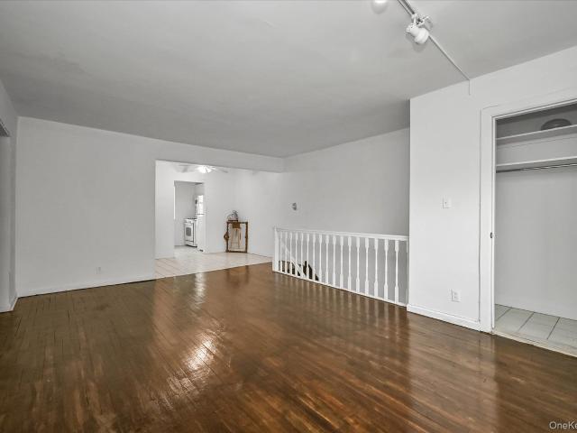 67 44 nd Street 283B