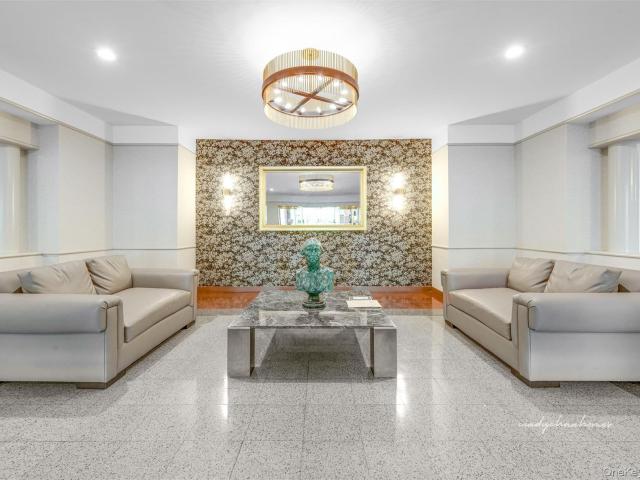 67 66 th Street D5