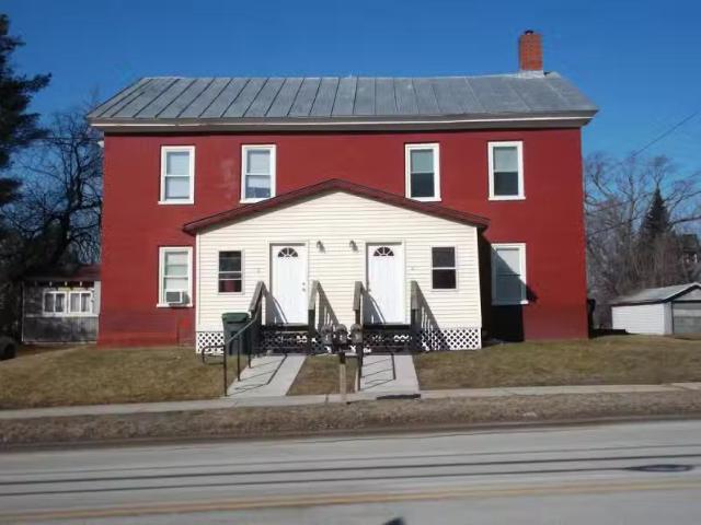 67 3 Main Street, Enosburg Falls, VT 05450