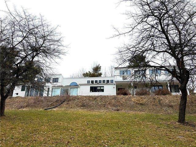67 Thornapple Dr, Elmira, NY 14903
