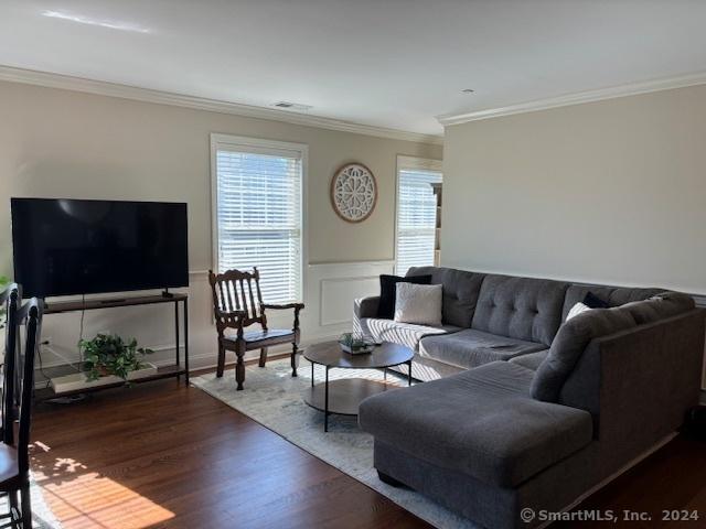 67 W Main St, Unit 323, Clinton, CT 06413 | MLS #24161 | Compass