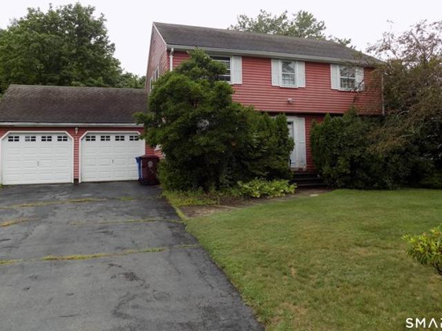 67 W District Rd, Farmington, CT 06085