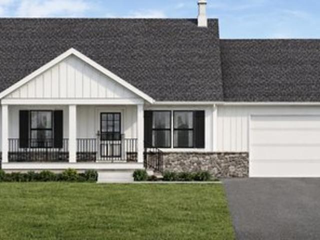 67 White Oak Ct, Cleveland, GA 30528