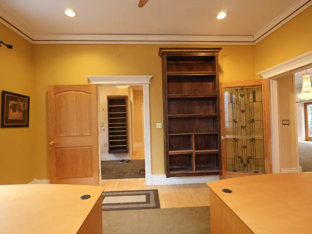 67 Anderson Pond Road