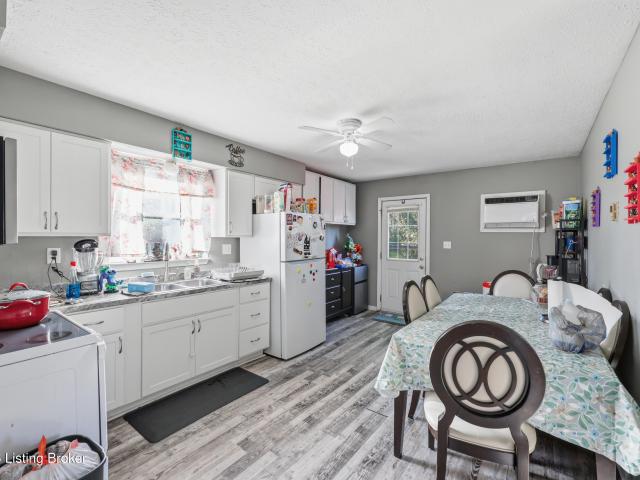 67 Arbor Green Ln