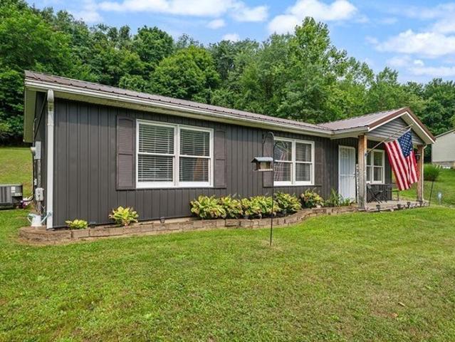 67 Berrimore Dr, Utica, OH 43080