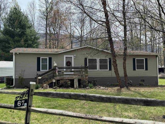 67 Bottom Ln, Lyndhurst, VA 22952