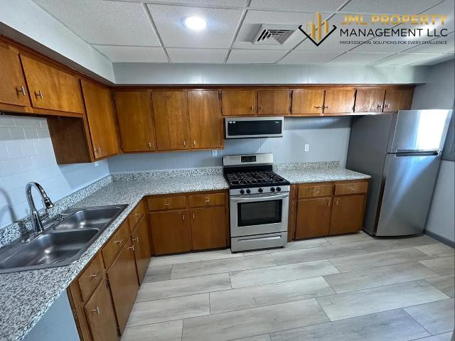 67 Boutwell St 2 Bedroom Apartment for Rent at 67 Boutwell St, Fall River, MA 02723