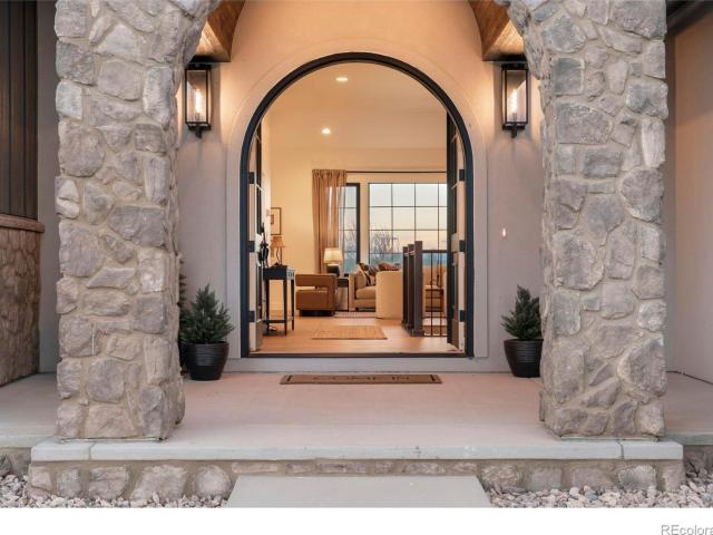 67 Boxwood Drive
