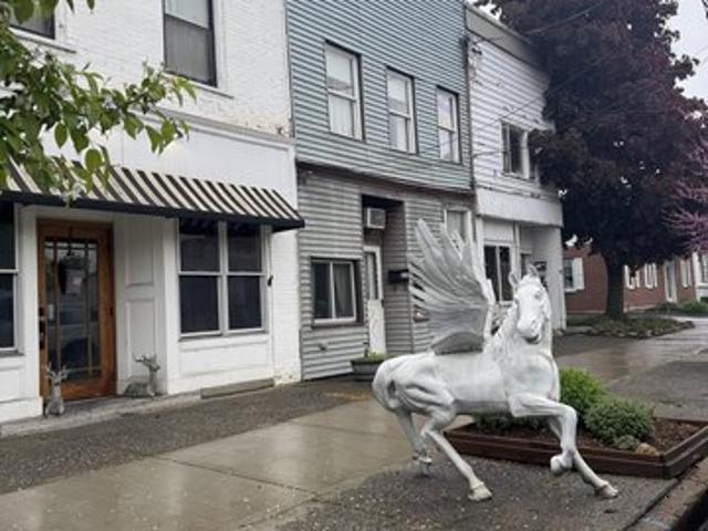 67 Broad St, Schuylerville, NY 12871