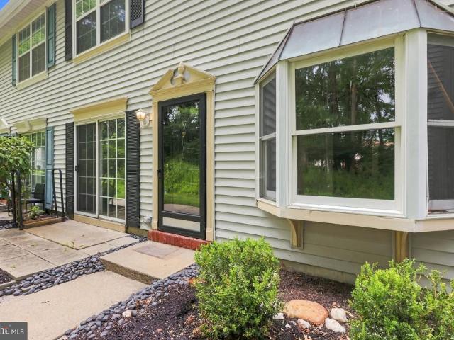 67 Cheverny Court