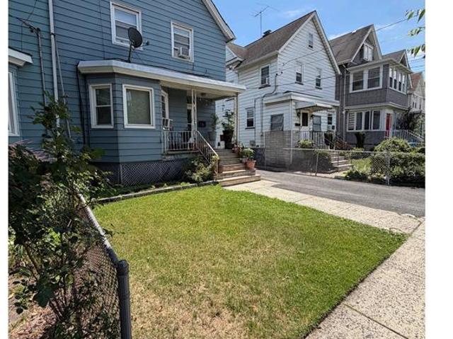 67 Chestnut Street
