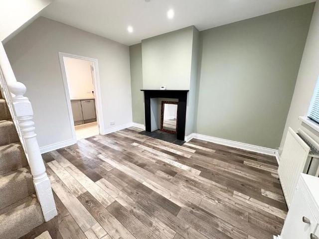 67 Dundela Avenue, Belfast, BT4 3BU