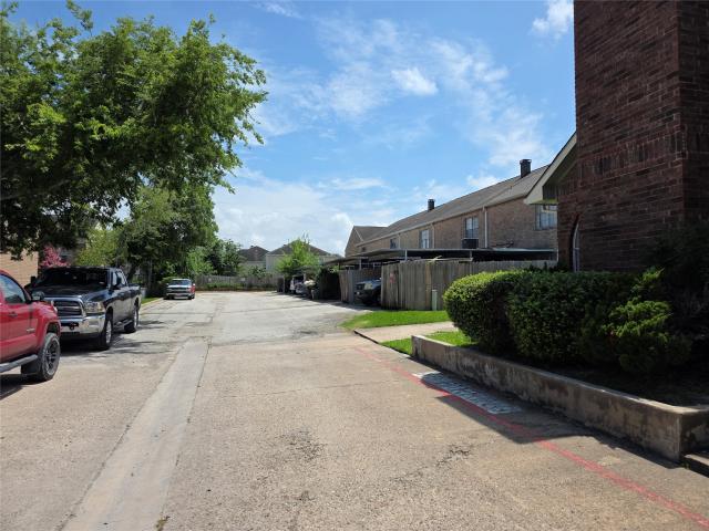 67 E Park West Drive