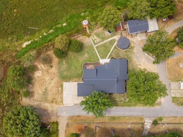 67 E Ridge Road