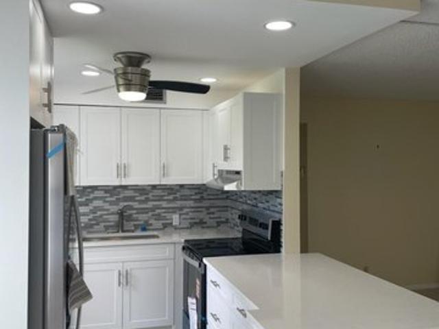 67 Fanshaw B Unit 670, Boca Raton, FL 33434