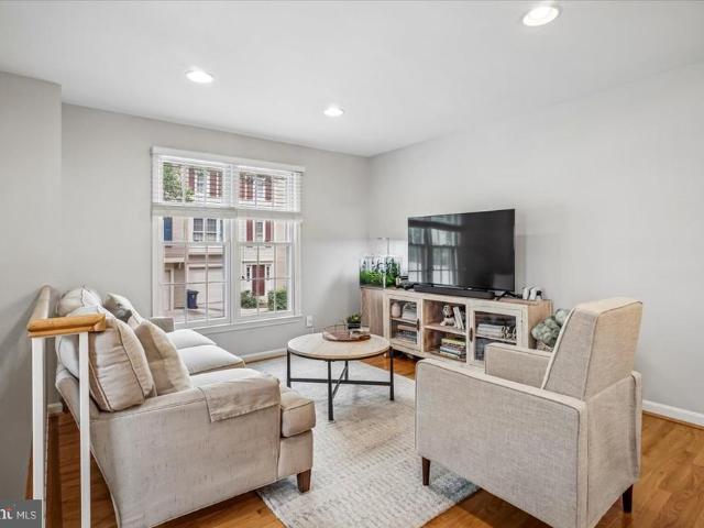 67 Fendall Avenue