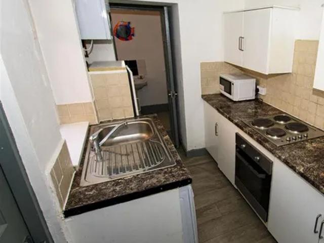 67 Gleave Road, Metchley, B29 6JW, United Kingdom | 3 bed house for rent #133740870 | Rentberry