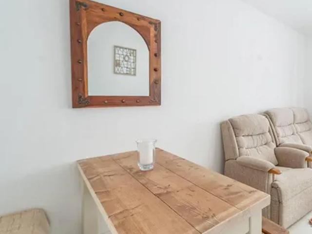 67 Grasmere Avenue, London, HA9 8TH, United Kingdom | 2 bed apartment for rent #133222250 | Rentberry