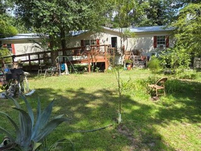 67 Gum St, Gordon, AL 36343