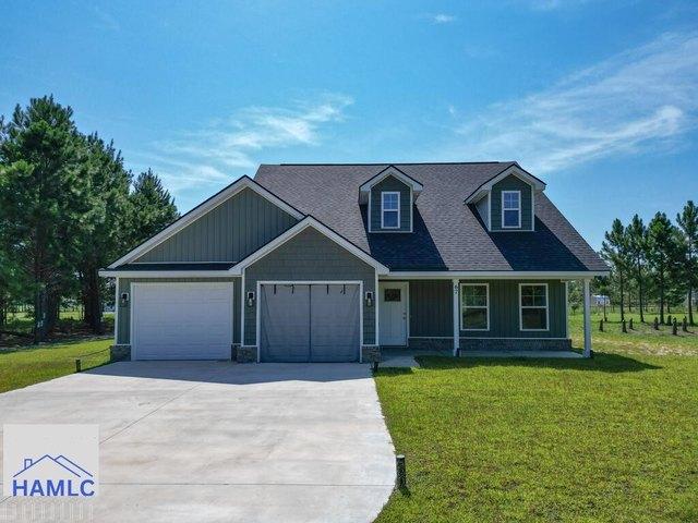 67 Huckleberry Ln, Jesup, GA 31545