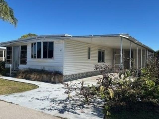 67 Jose Gaspar Dr Unit 67, North Fort Myers, FL 33917