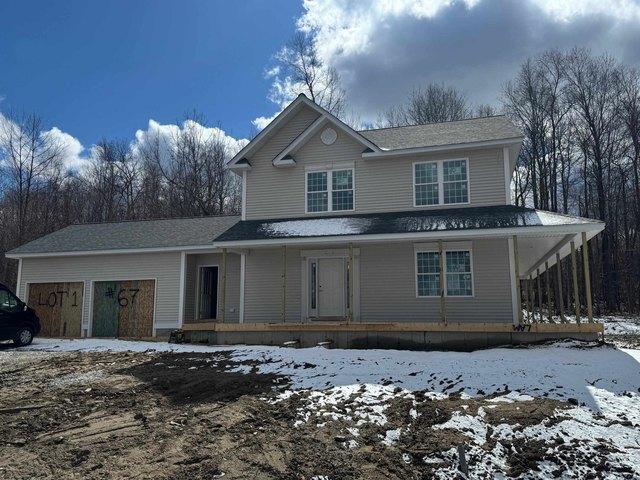 67 Lantern Dr, Sandown, NH 03873