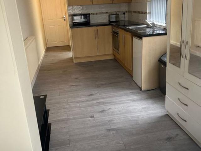 67 Middleborough Road, Coundon CV1, Studio to rent, £650 pcm | PrimeLocation