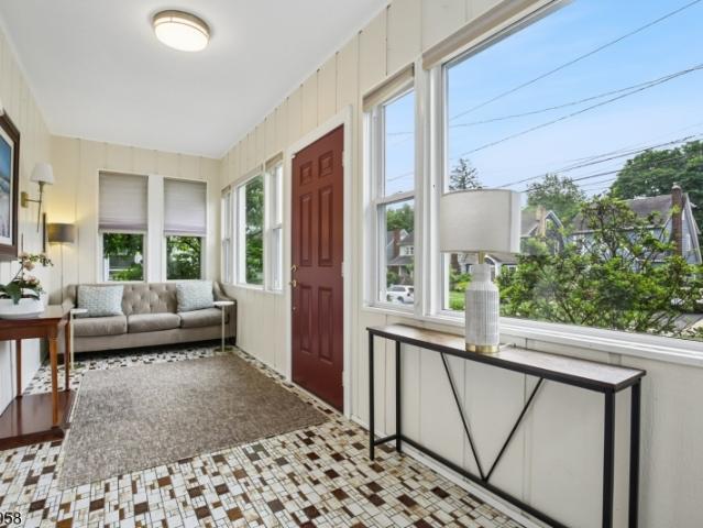 67 Midland Blvd