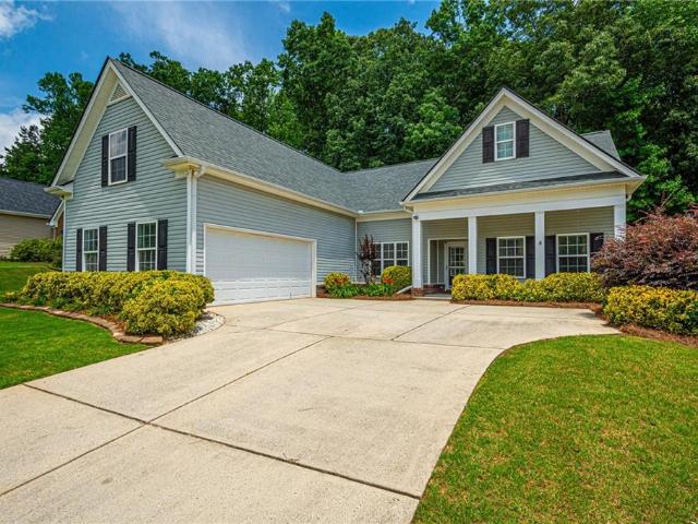 67 Nashport Lane