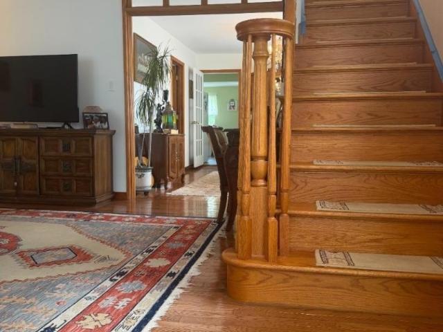67 Oakland Ave