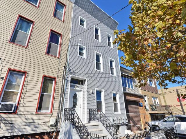 67 Oakland Ave Unit# 3, Jc, Journal Square, US, NJ