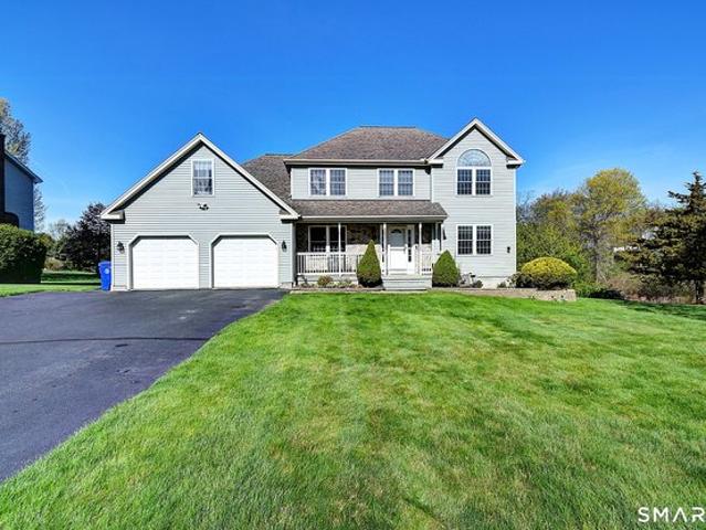 67 Ridgeview Xing, Newington, CT 06111