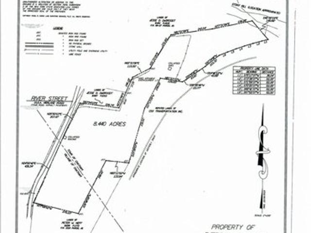 67 River St, Chatham, NY 12037