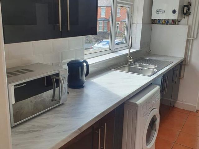 67 Rothesay Avenue, Lenton, Nottingham NG7, 5 bed shared accommodation to rent, £3,185 pcm | PrimeLocation