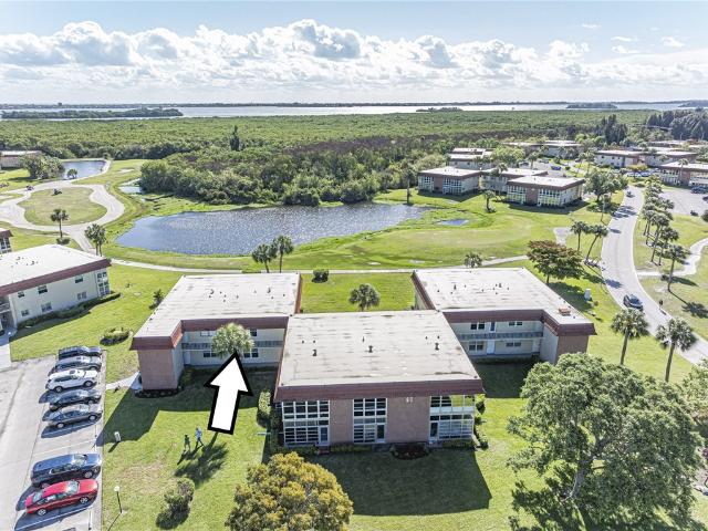 67 Royal Oak Dr, Unit 206, Vero Beach, FL 32962 | MLS #B26023 | Compass
