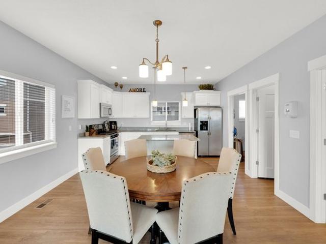67 S Walker Pl, North Salt Lake, UT 84054