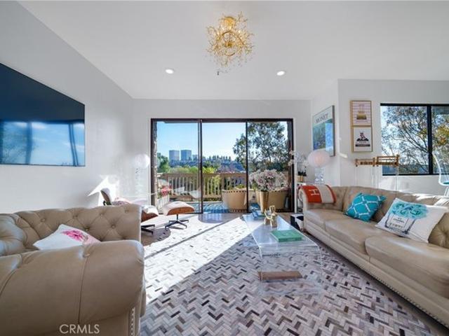 67 Sea Island Dr, Newport Beach, CA 92660