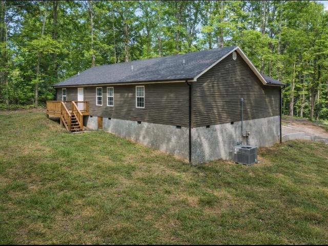 67 Shady Oaks Cove