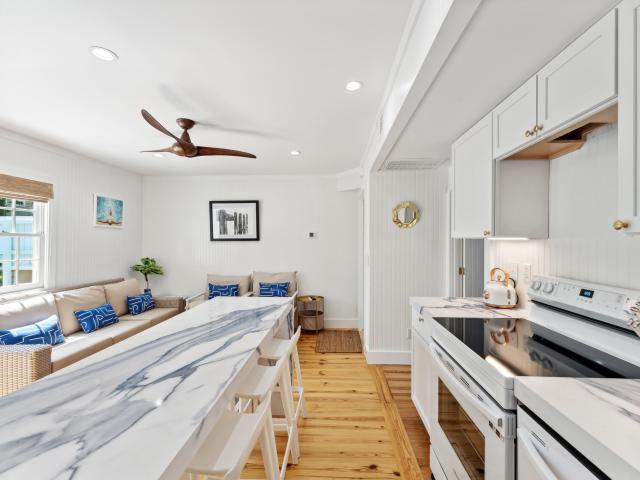 67 Spring St, Unit A, Charleston, SC 29403 | MLS #25030 | Compass