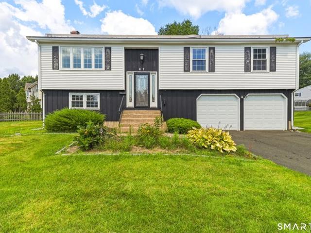 67 Sunnyfield Dr, Windsor, CT 06095