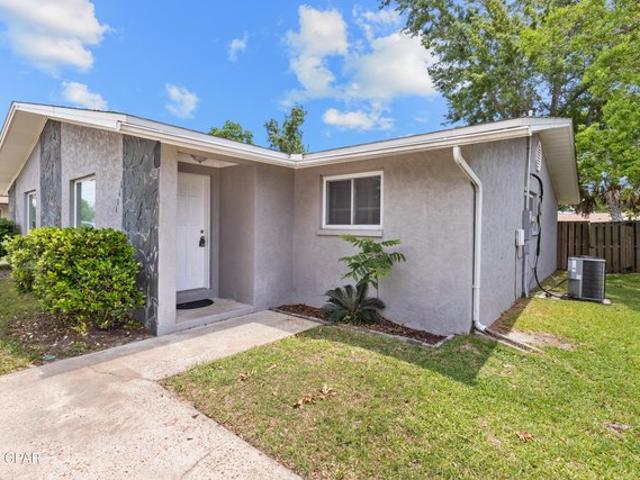 6404 Chipewa St, Panama City, FL 32404