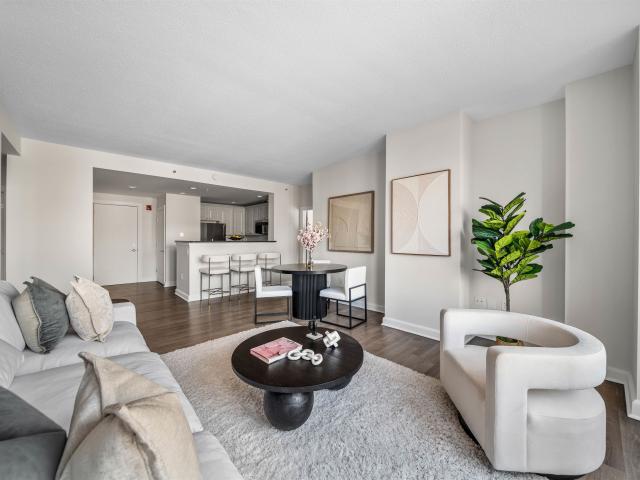 6404 City Pl # 6404