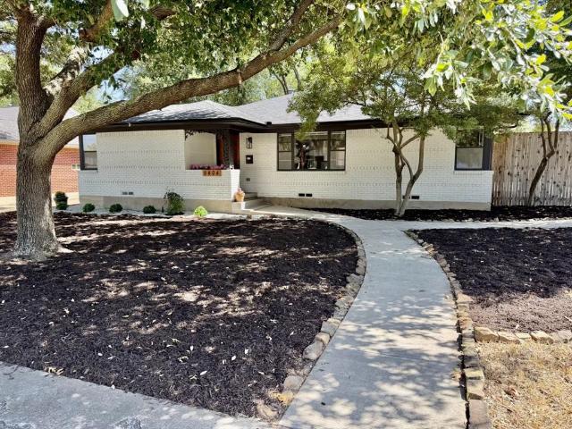 6404 E Lovers Lane