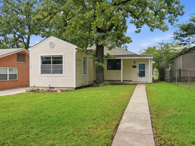 6404 Longwood Rd, Cammack Village, AR 72207