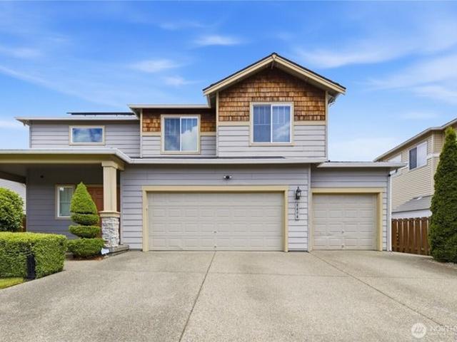 6404 Stuart Pl SE, Auburn, WA 98092