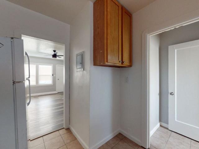 6405 Bancroft Avenue Studio Apartment for Rent at 6405 Bancroft Ave, Oakland, CA 94605 Bancroft Business