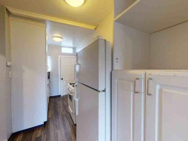 6405 Bancroft Avenue Studio Apartment for Rent at 6405 Bancroft Avenue, Oakland, CA 94605 Bancroft Business