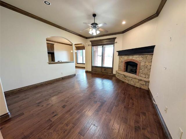 6405 Bent Wood Drive