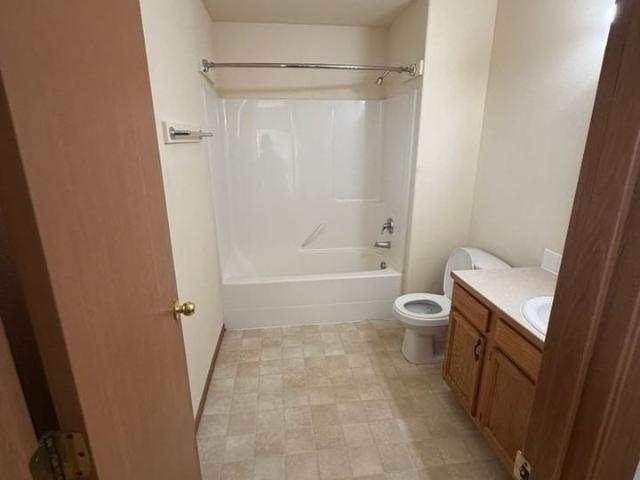 6405 Chapel Hill Blvd 2 Bedroom Apartment for Rent at Building J, Pasco, WA 99301